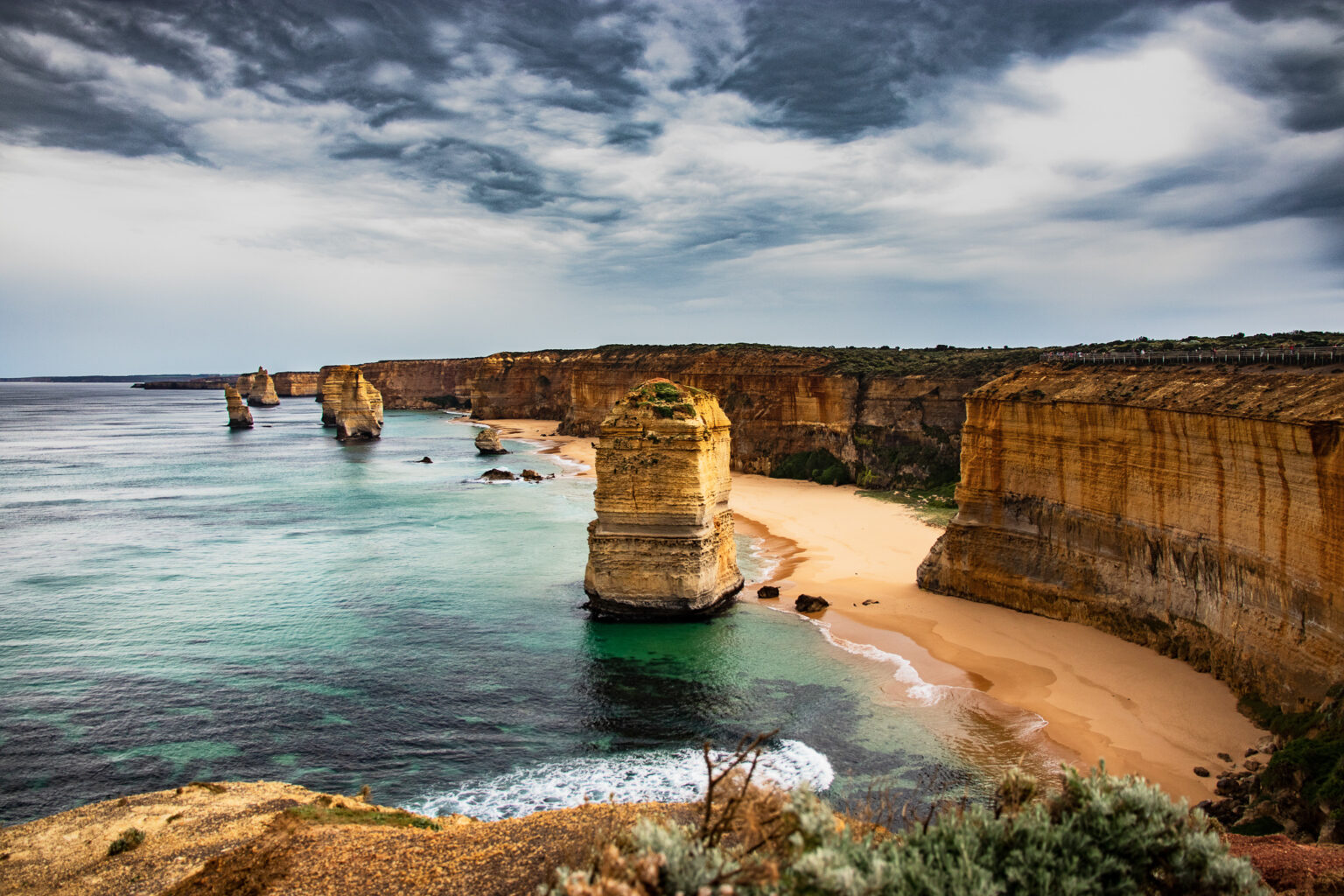 A Day Trip to the Twelve Apostles What to Know Before - My Vivid Melbourne